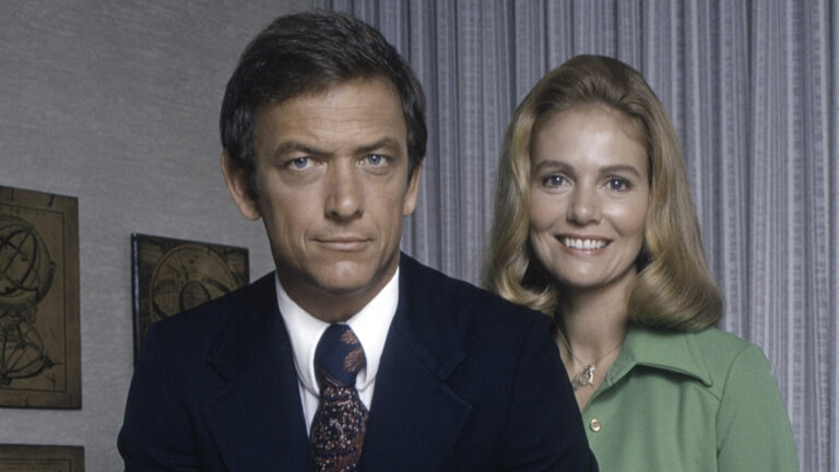 Sharon Acker, Star of ‘The Bold Ones’ & ‘Executive Suite,’ Dies at 87