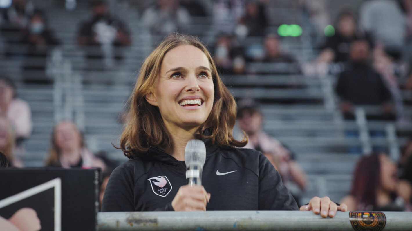 Kicking it with ‘Angel City,’ Remembering Anna Nicole Smith, Darius ...