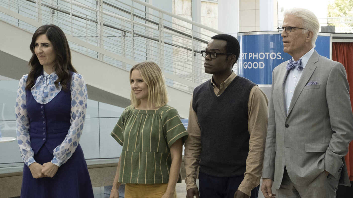'The Good Place' Stars D’Arcy Carden, Kristen Bell & William Jackson ...