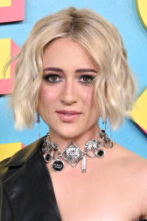 Lizze Broadway - Actress