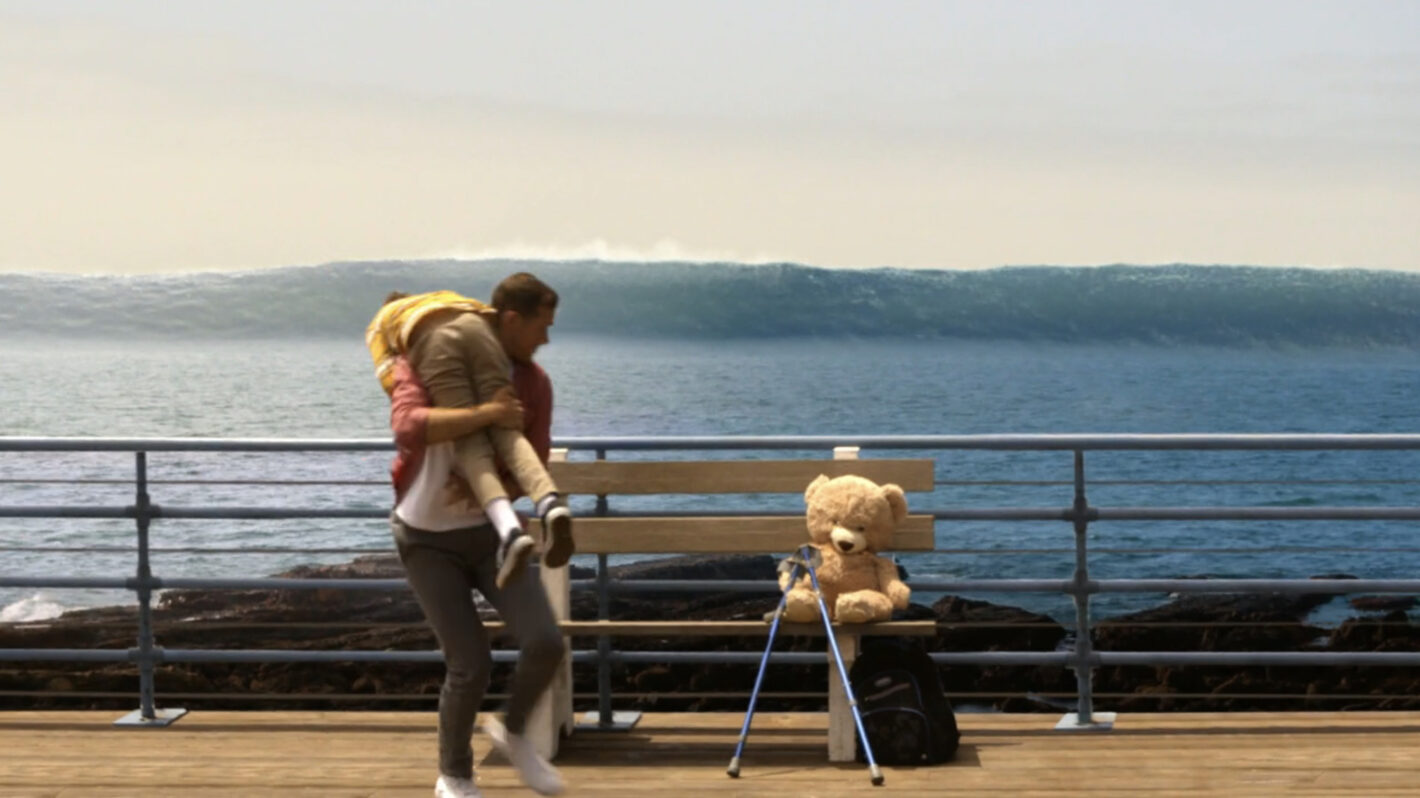 911-season-3-tsunami-buck-chris