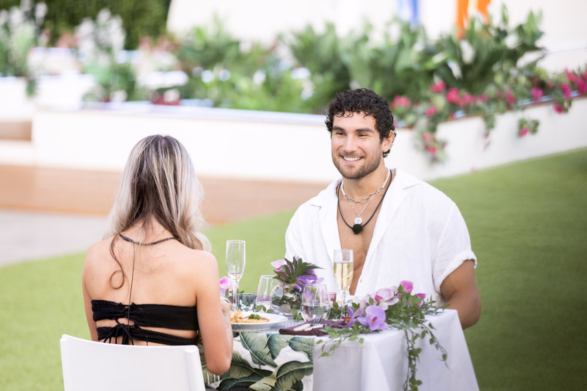 Anna From 'Love Island' Season 5 Wants Leo & Kassy to Win It All