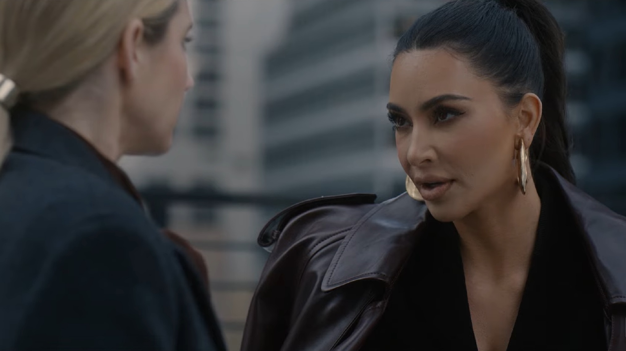 Ahs Delicate Trailer Kim Kardashian Takes Control Of Emma Roberts