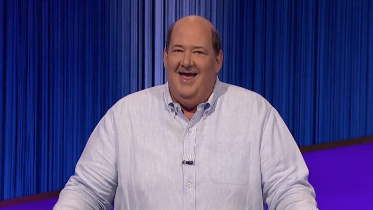 'The Office’ Star Brian Baumgartner Shocks Fans on 'Celebrity Jeopardy!'