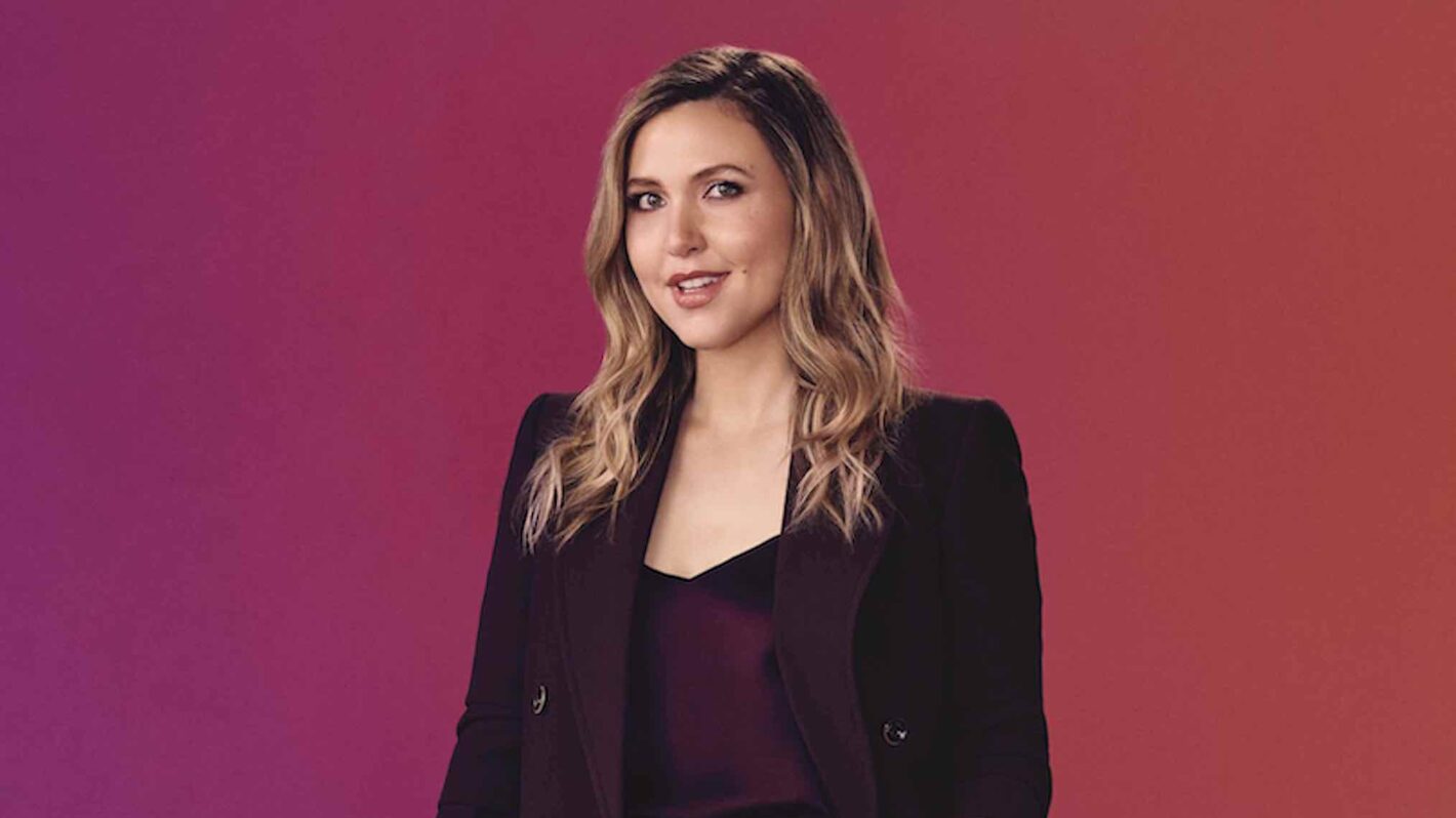 Taylor Tomlinson's New Late Night Show Sets Premiere Date at CBS