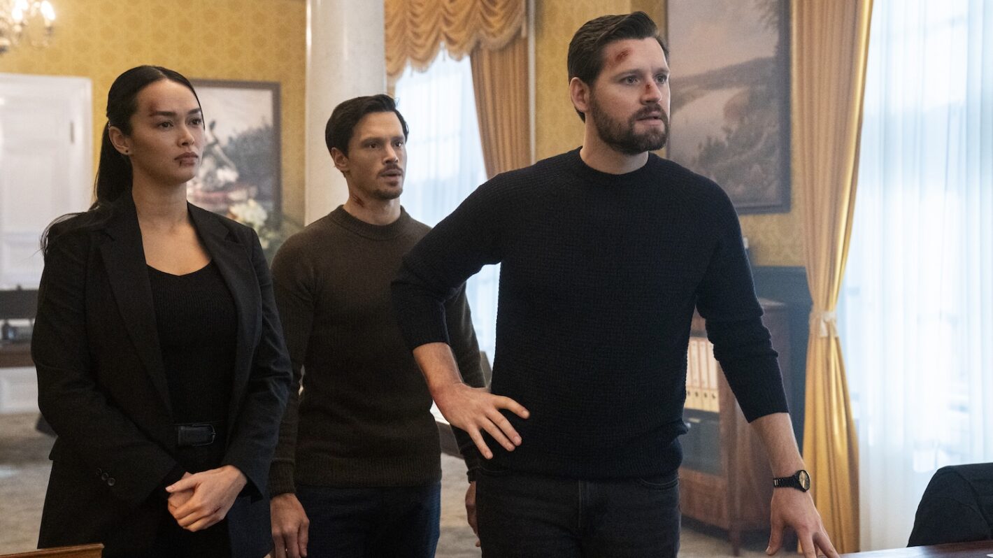 'FBI: International': Luke Kleintank Says Scott Is 'Hell-Bent on ...