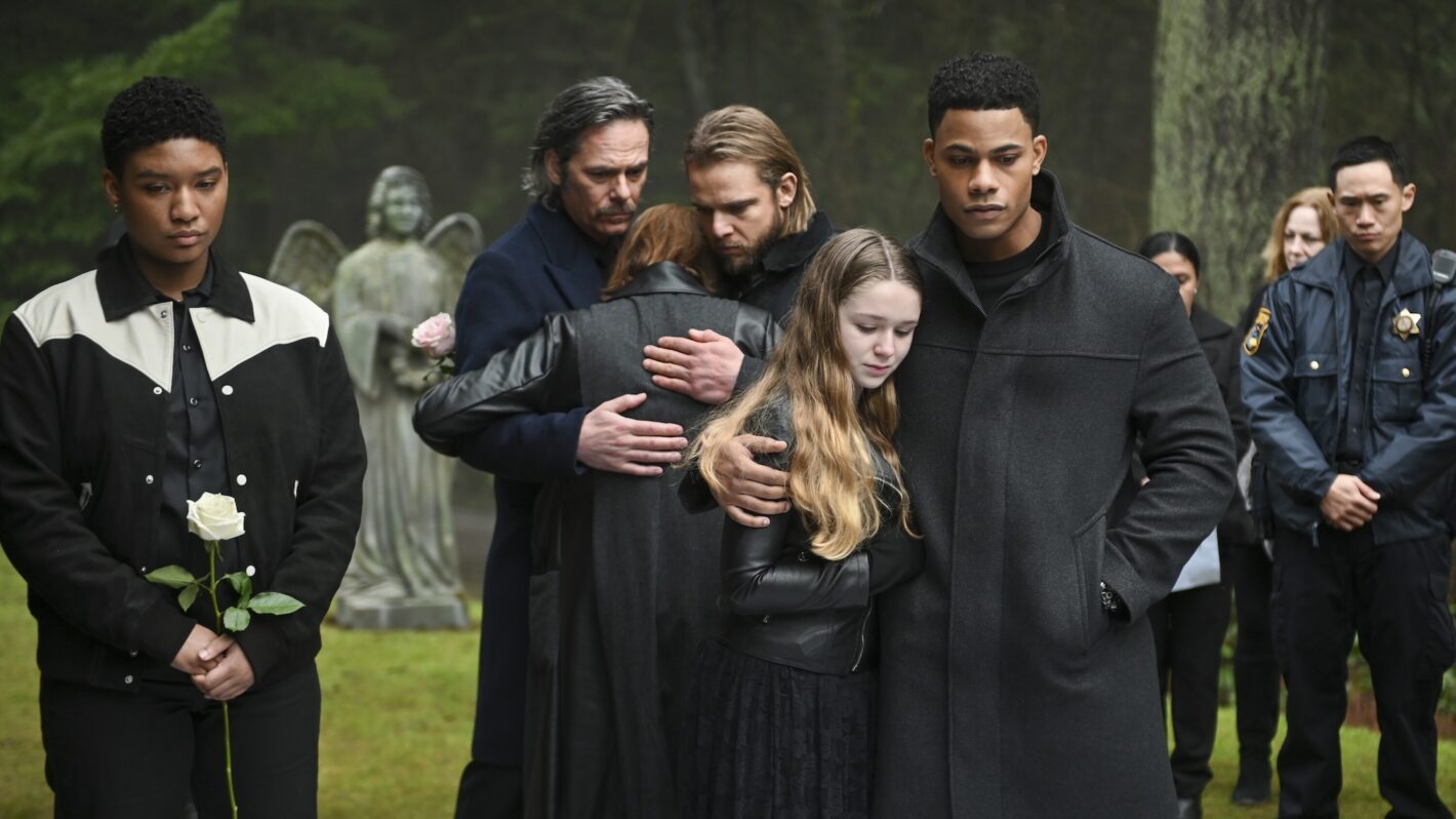 'Fire Country' Is Staying in Bode, Gabriela & Diego Love Triangle ...