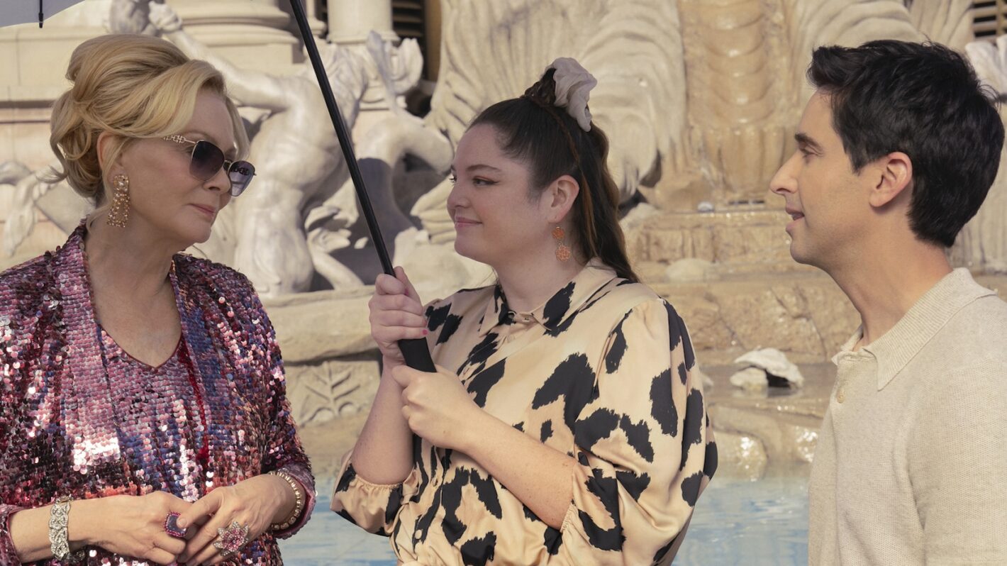 Roush Review: 'Hacks' Sets a New Goal: Late-Night Stardom