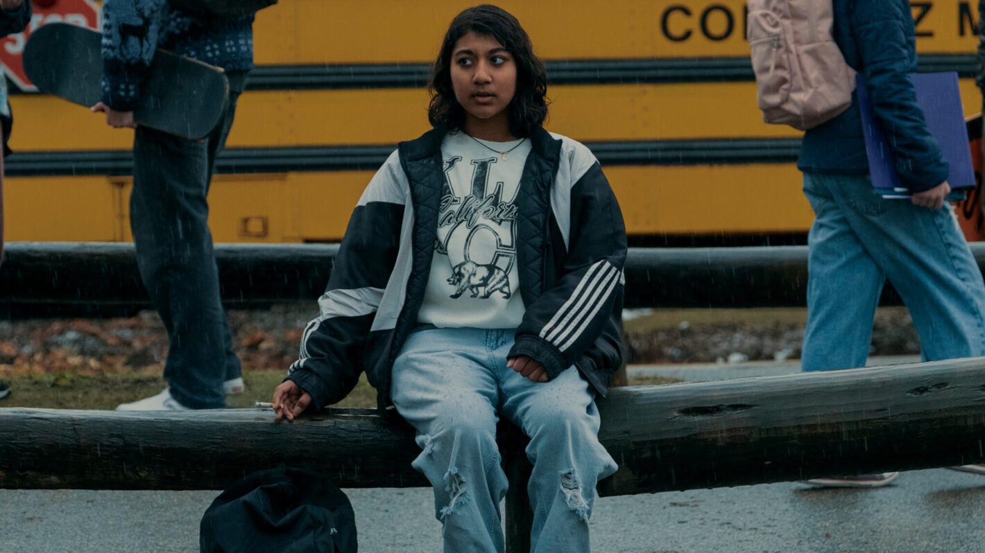 'Under the Bridge' Teens on Playing Into the Show's '90s Setting ...