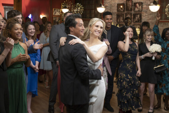 Freddie Highmore Hints Emotional 'Good Doctor' Ending Will 'Come Full ...