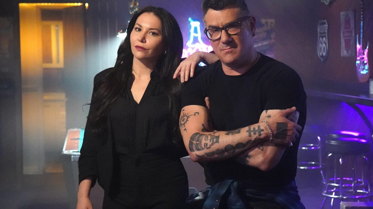 'Alien Encounters: Fact or Fiction' Investigator Chrissy Newton ...