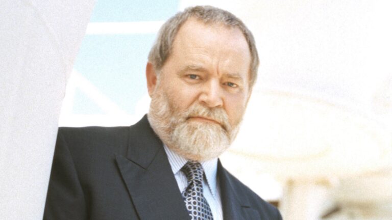 Alan Scarfe Dies: 'Seven Days' & 'One Life to Live' Actor Was 77