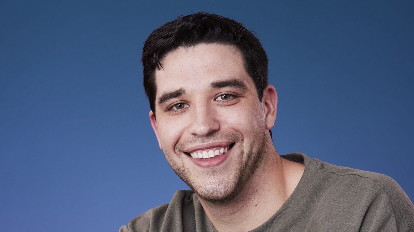 ‘The Bachelorette’s Devin Strader Was Arrested, Ex Filed Restraining ...