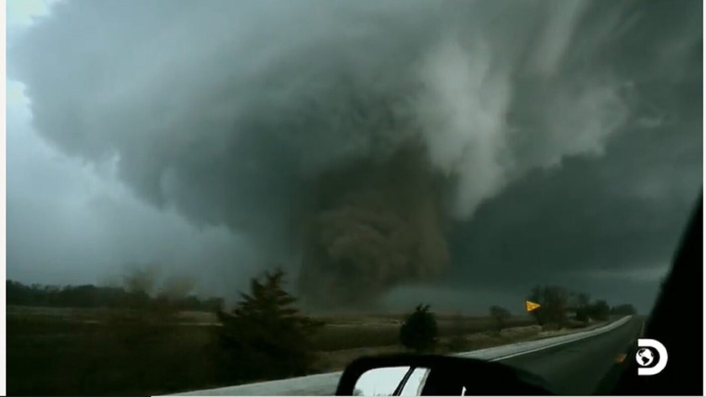 'In the Eye of the Storm': Storm Chaser Talks Reality of Being Trapped ...