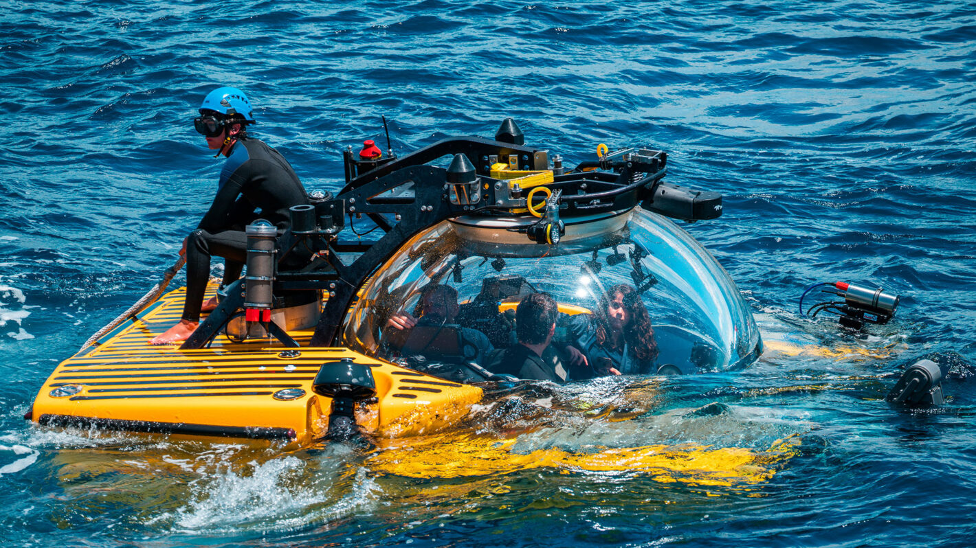 James Cameron's 'OceanXplorers': How the Nat Geo Doc Is Uncovering New ...