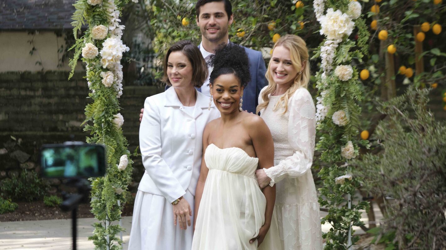 'Sister Wife Murder': Dia Nash on Tackling Dramatic Role & Advice From Mom Niecy Nash-Betts