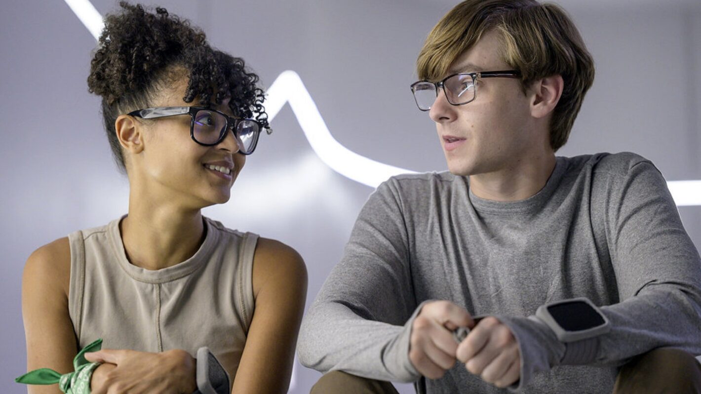 Stacey Read & Ryan Adams on Fate of 'The Ark' Crew After Premiere