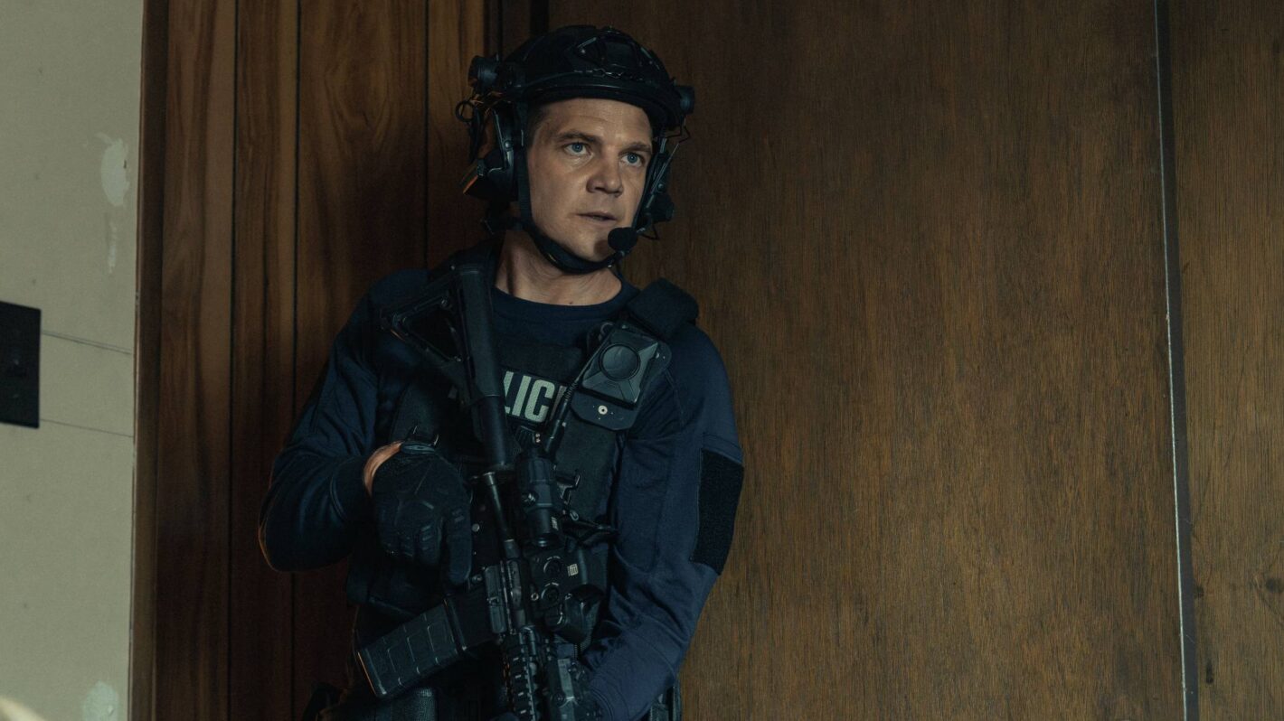 'Mayor of Kingstown': Taylor Handley Reveals Exactly Why Kyle Is Doing ...