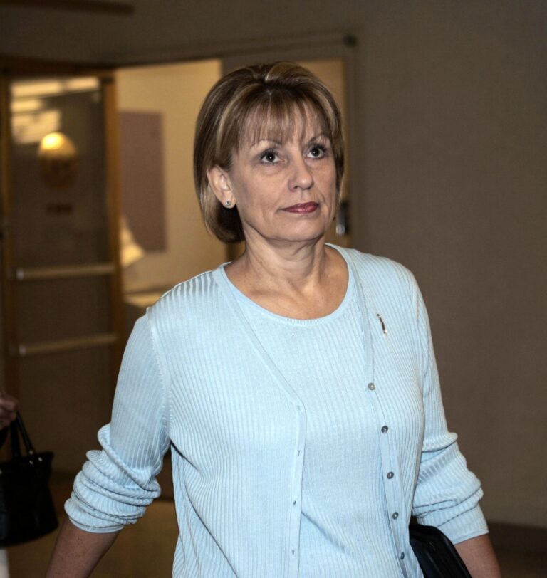 What Happened to Laci Peterson's Parents? Her Mom & Dad's Lives After ...