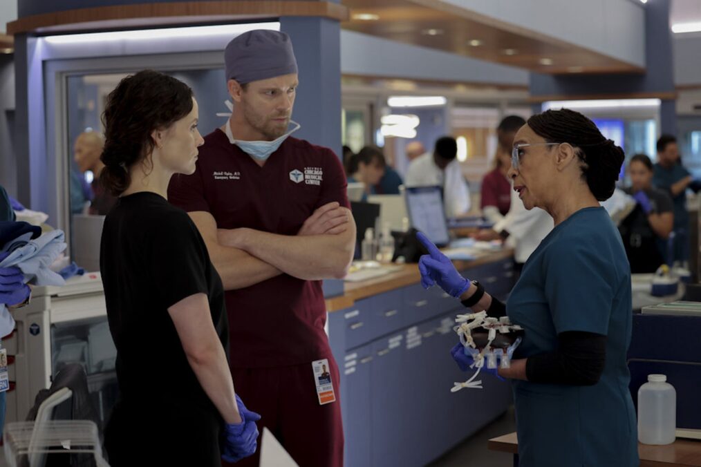 'Chicago Med' Season 10: Luke Mitchell on Ripley and Hannah ...