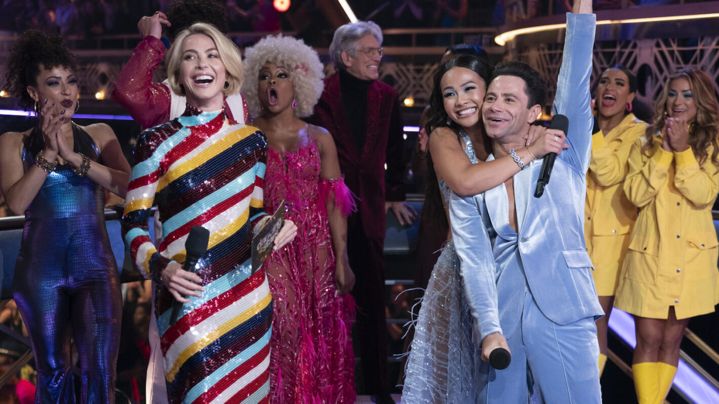 'Dancing With the Stars' Season 33: Cast, Judges, Schedule, Themes, Scores