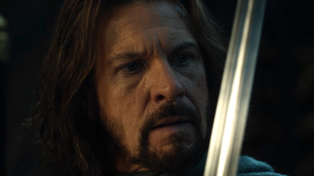 'LOTR: The Rings of Power' Finale Exclusive Clip: Elendil Gets a Sword ...