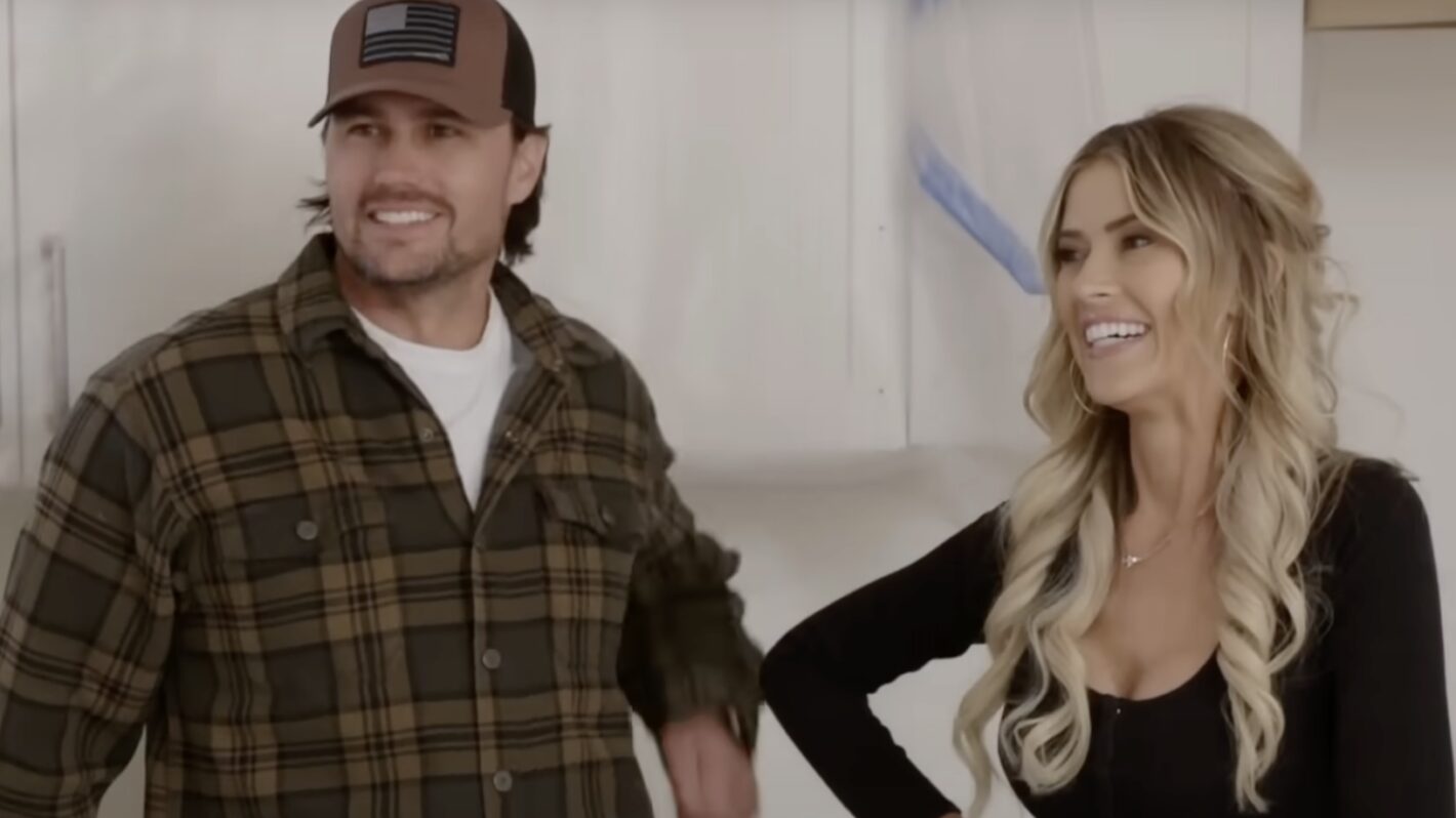 Christina Haack & Josh Hall Shock Fans in 'Christina in the Country ...