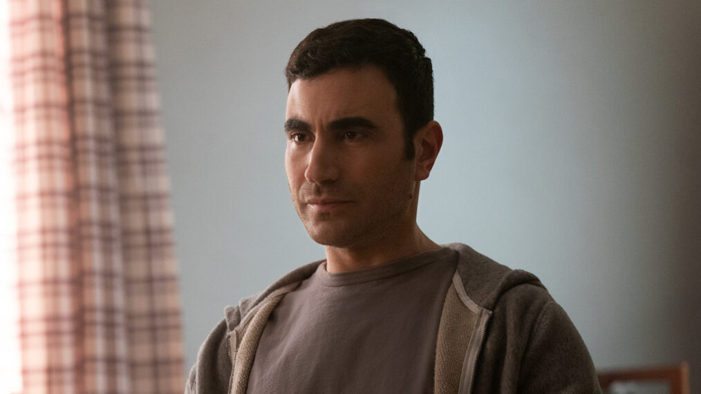 'Shrinking' Stars Explain That Surprising Louis, Alice and Brian Scene ...