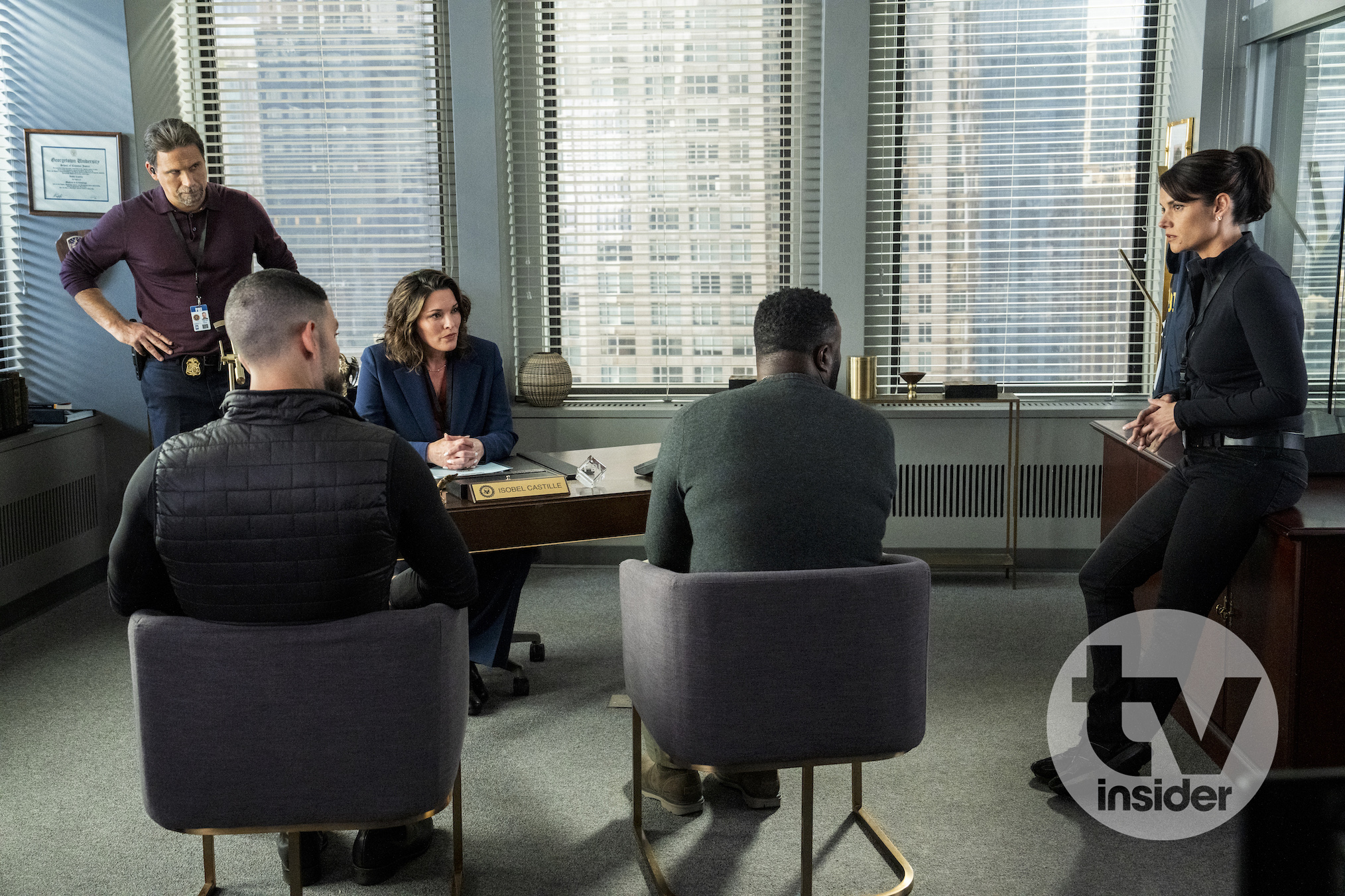 'FBI' Exclusive Photos: OA's Friend Clay Works With Team in Midseason ...