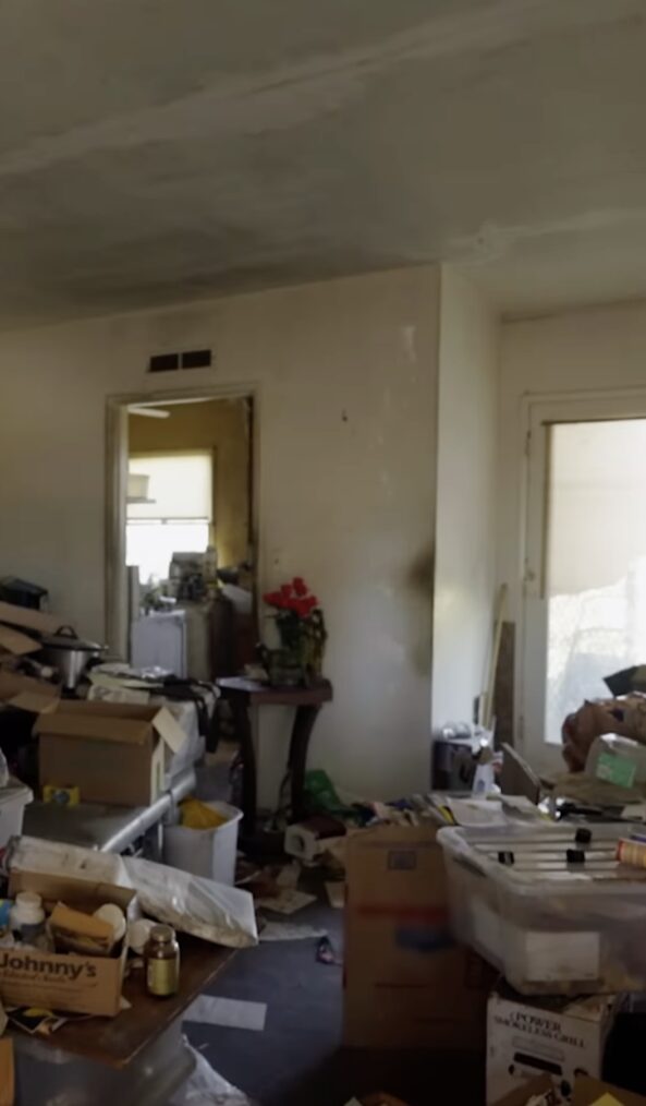 Tarek & Heather Flip 'The Grossest House Ever' on 'The Flipping El Moussas' Season 2 Premiere