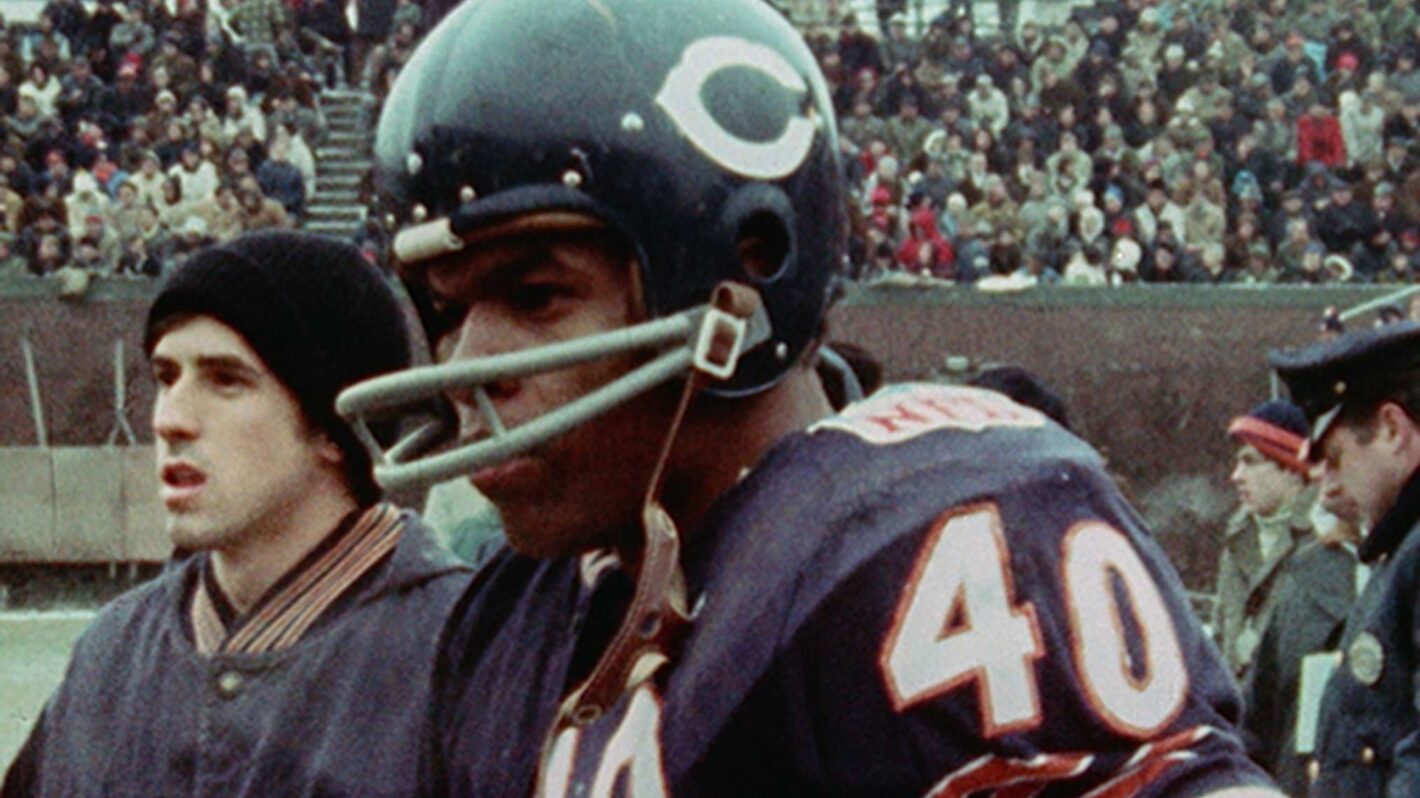 'NFL Icons' Profiles Gale Sayers and His Great Legacy Lesson