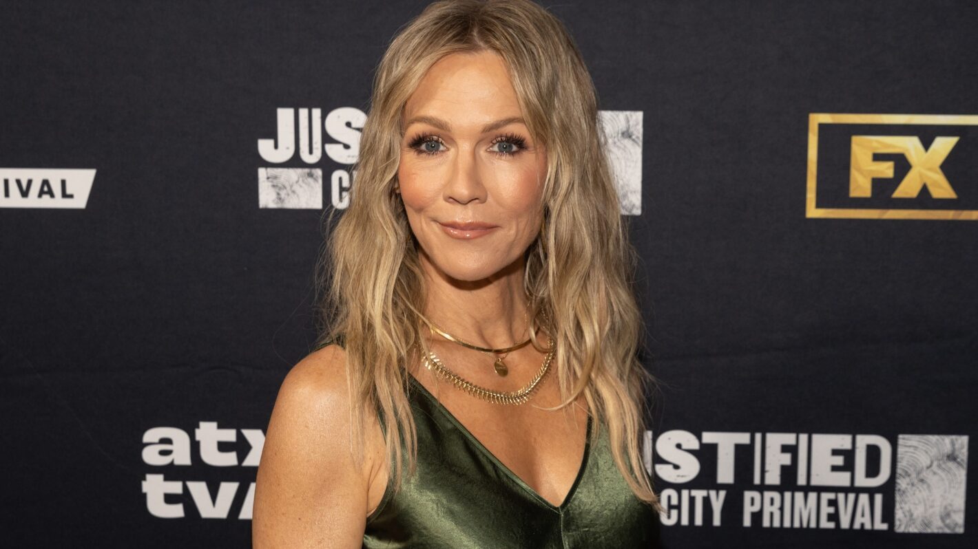 Jennie Garth Opens Up About Marriages, Family Life & How Podcast Is Her ...