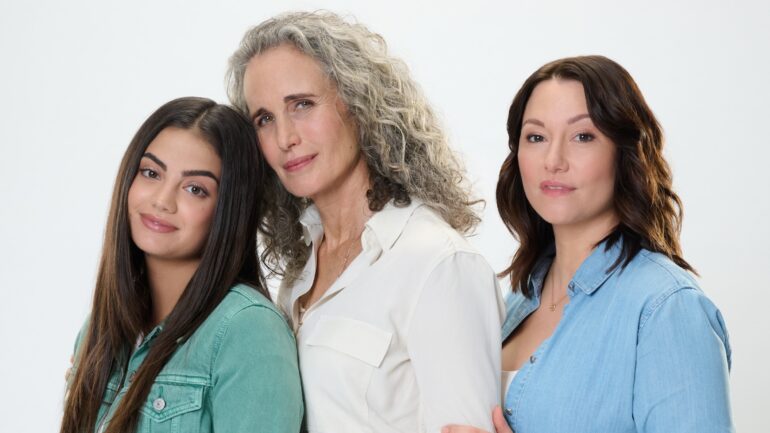 'The Way Home' Interview: Premiere Pond Ending and Those Letters ...