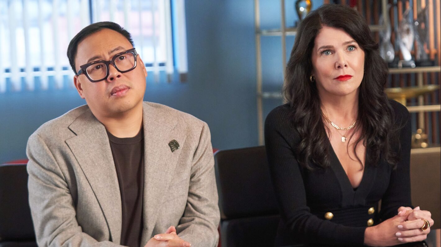 'The Z-Suite': Everything You Need to Know About Lauren Graham's New Show