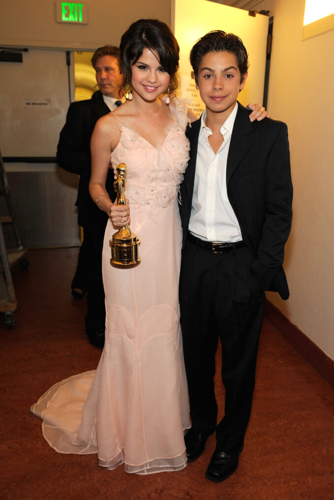 'Wizards Beyond Waverly Place' Fans Ask 'Where's Max?'