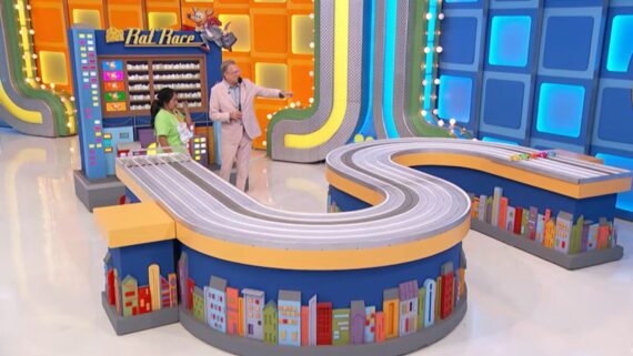 'The Price Is Right' Fans Are Confused by Drew Carey's Beloved Rat Race ...