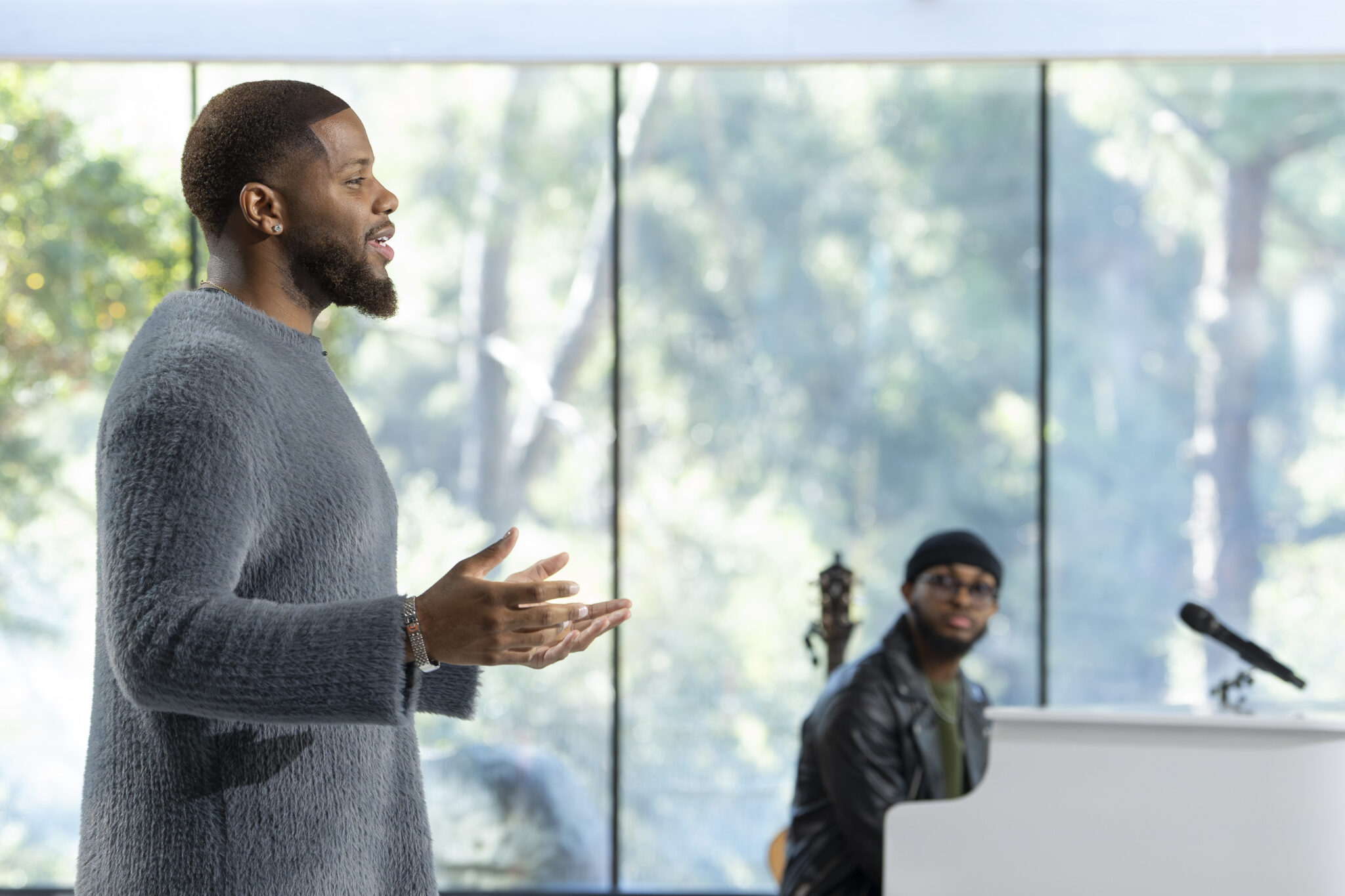 Who Is Victor Solomon? 'American Idol' Season 23 Contestant Was Also on ...