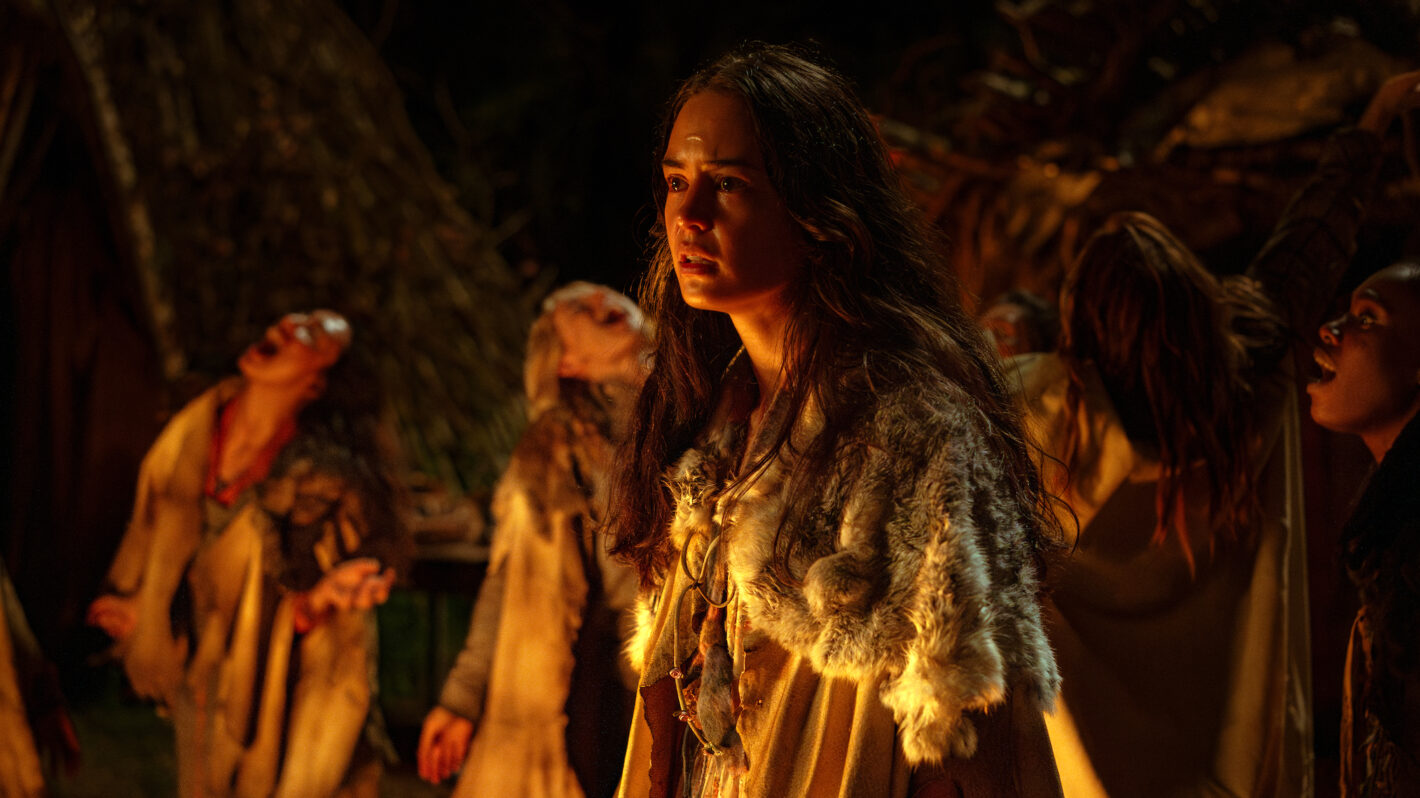 Will There Be a 'Yellowjackets' Season 4? Cast, Premiere Date, Trailer ...