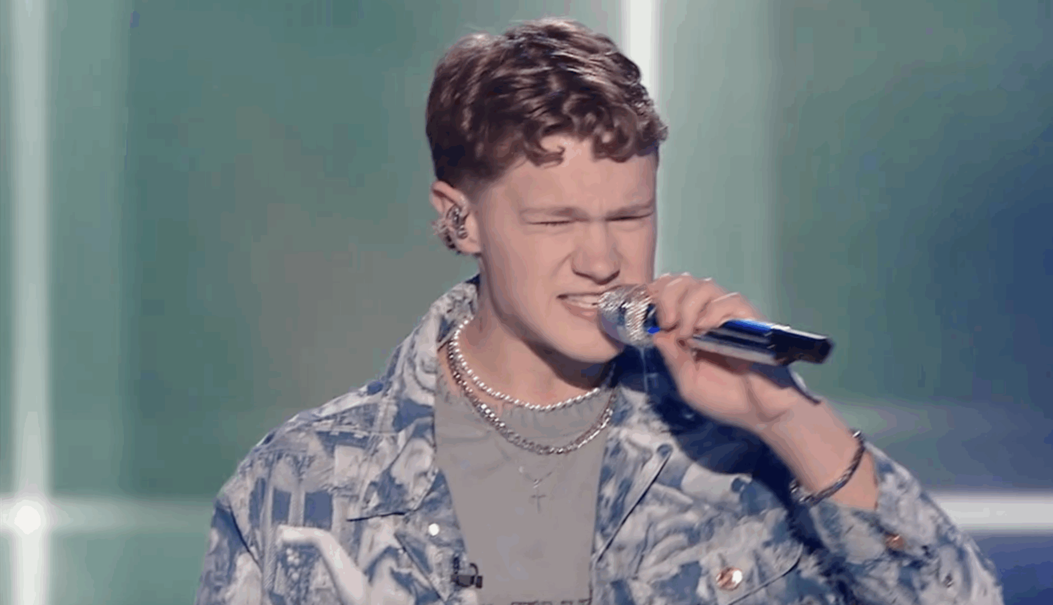 'American Idol' 2025: Top 14 Perform, 6 Artists Are Eliminated (Recap)