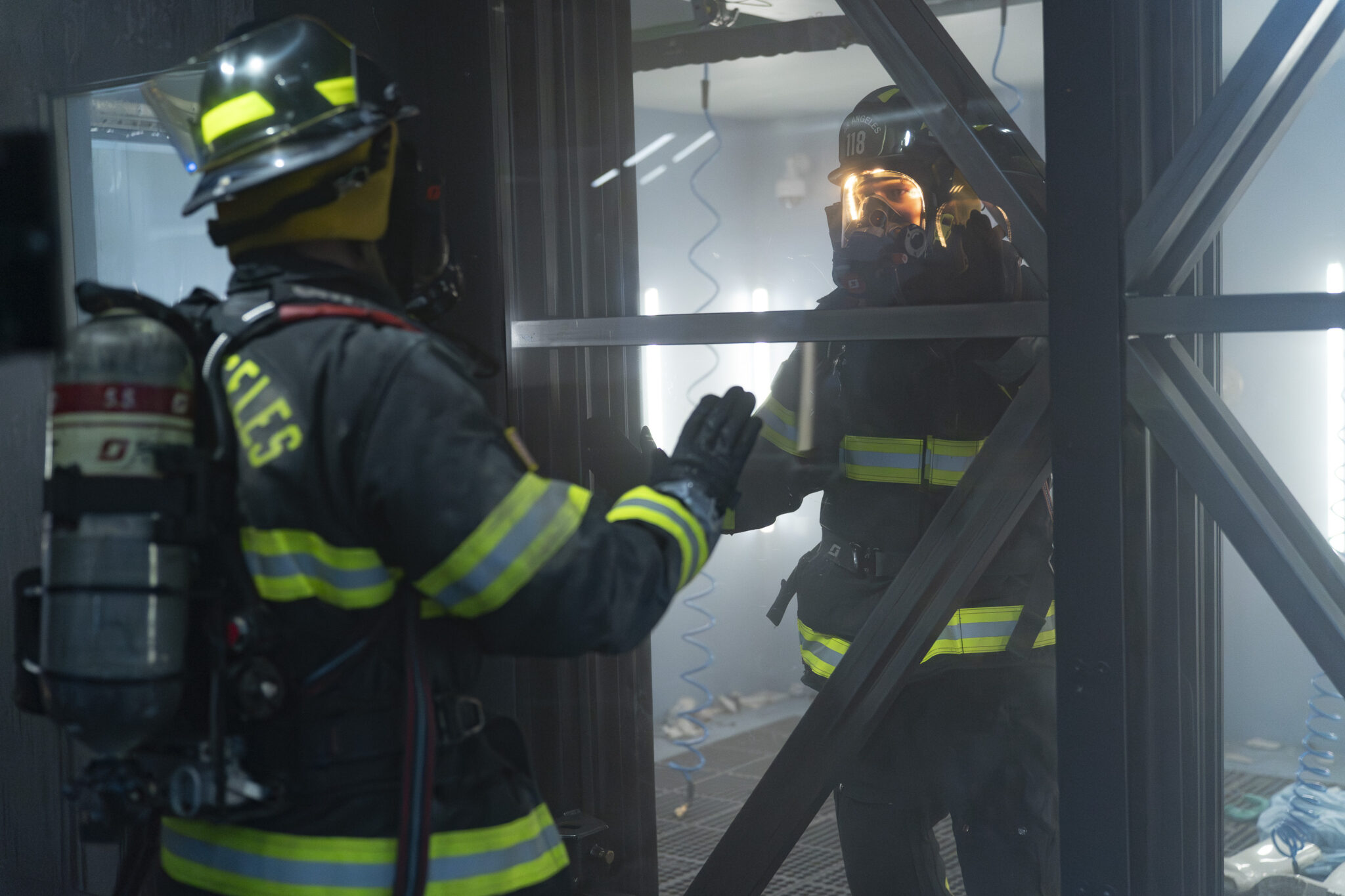 Peter Krause Reacts to Bobby's Death on '9-1-1': See His Statement