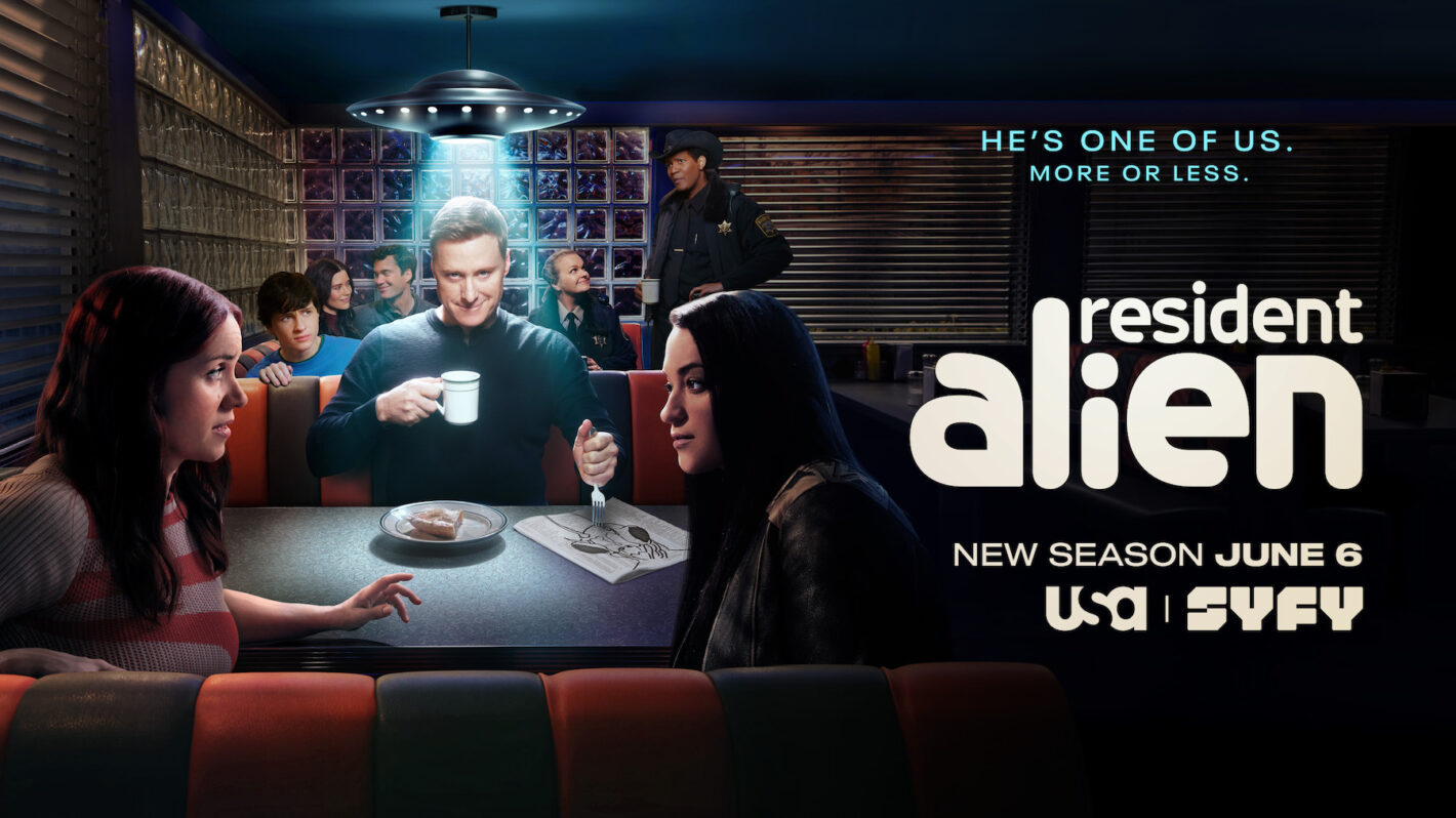 ‘Resident Alien’ Season 4 First Look: Harry Lands Back on Earth (VIDEO ...