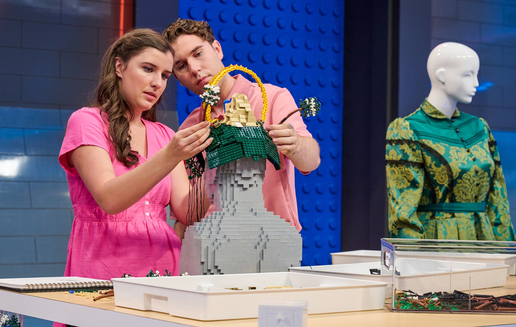 'Lego Masters' Season 5 Winners Sage & Ian Summers Open Up About ...