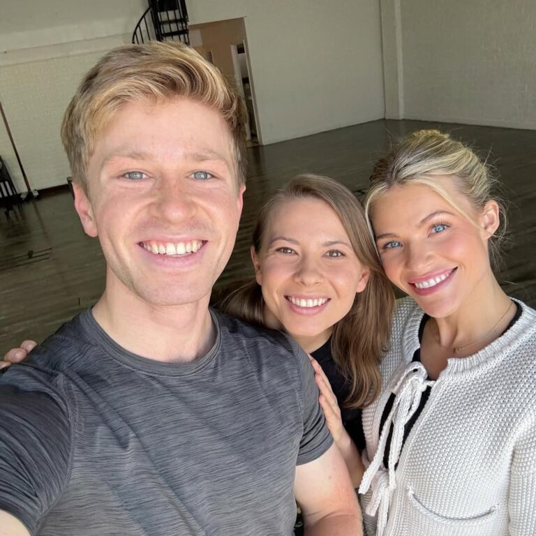 See Bindi Irwin Crash Robert Irwin and Witney Carson’s ‘DWTS’ Rehearsal ...