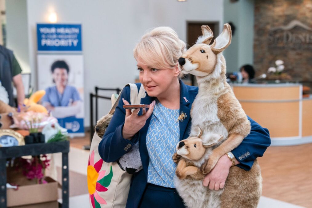 'St. Denis Medical' Season 2 Premiere: Mekki Leeper and Kahyun Kim ...