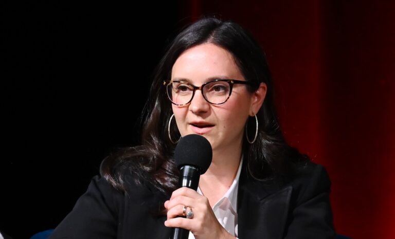 ’60 Minutes’ Report Pulled by Bari Weiss Leaks Online | Entertainment ...