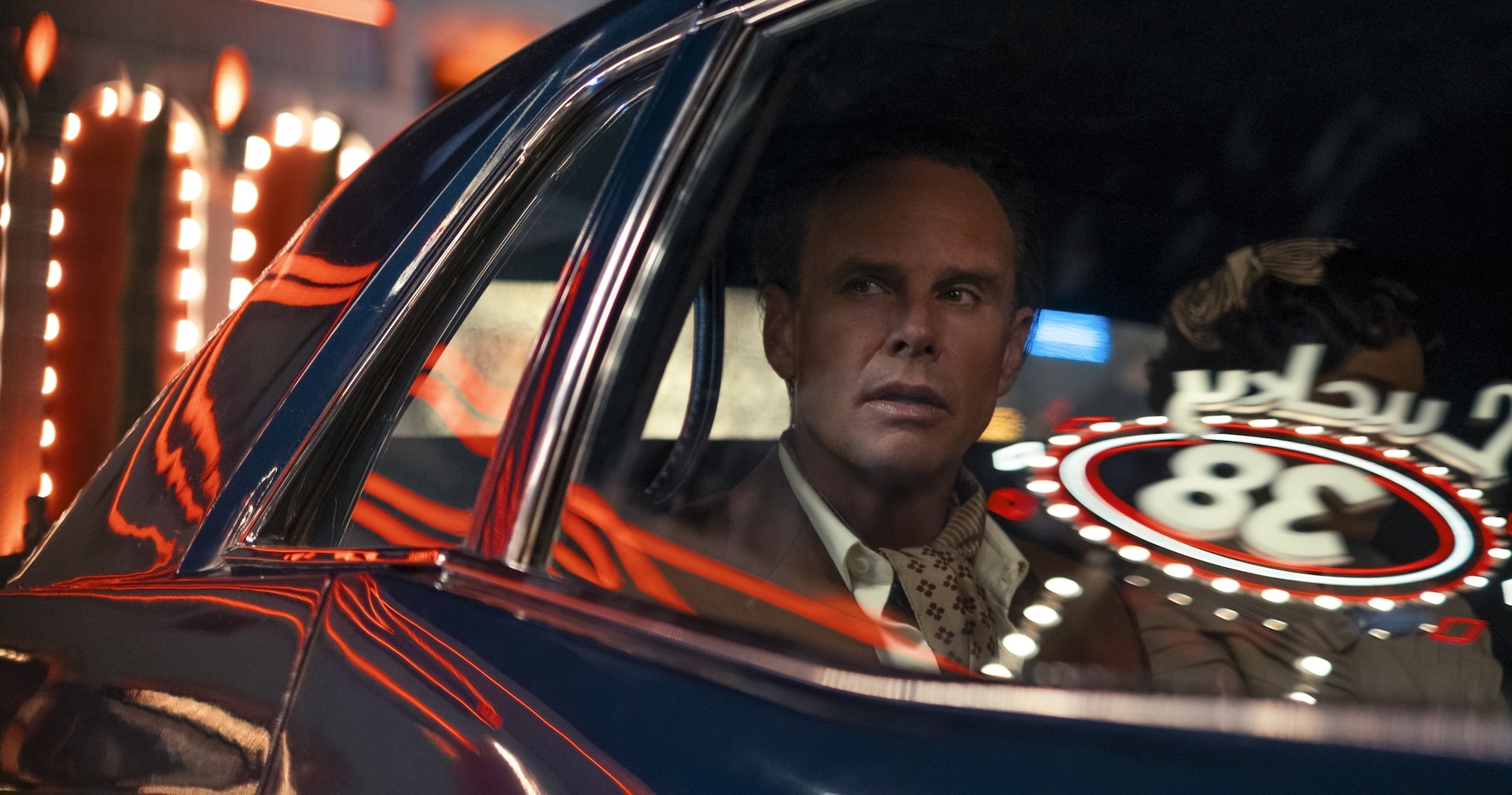 ‘Fallout’ Star Justin Theroux Breaks Down Confrontation Between House ...