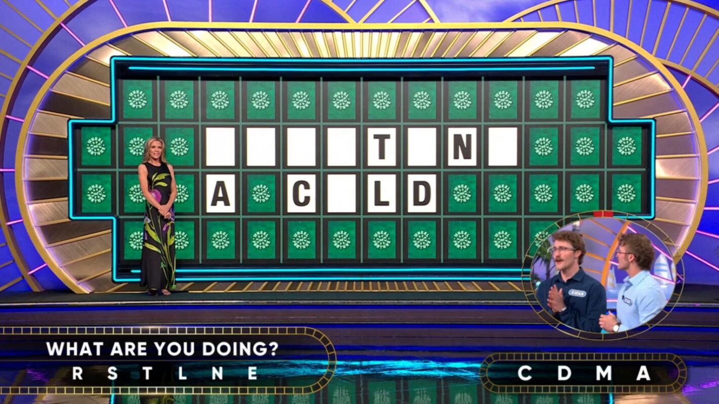'Wheel of Fortune': Triplet Brothers Chest-Bump Ryan Seacrest After ...